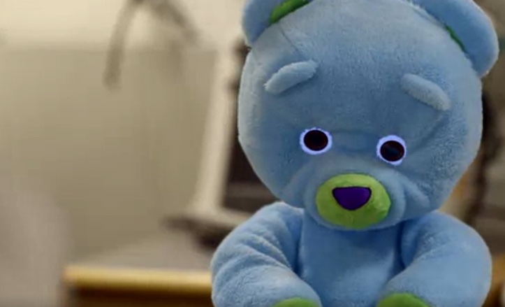 Video: Huggable robot befriends girl in hospital - Boing Boing