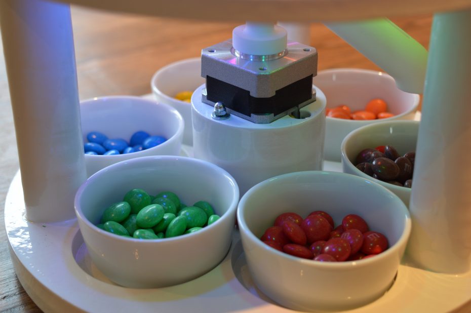 DIY machine sorts M&Ms and Skittles by color - Boing Boing