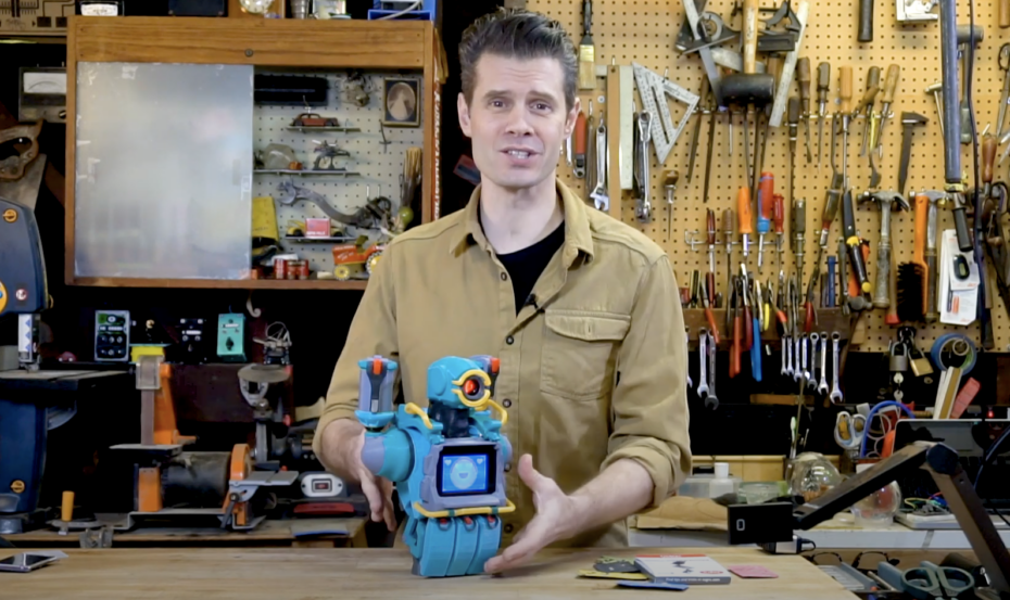 DIY robot companion based on Pathfinder from Apex Legends - Boing Boing