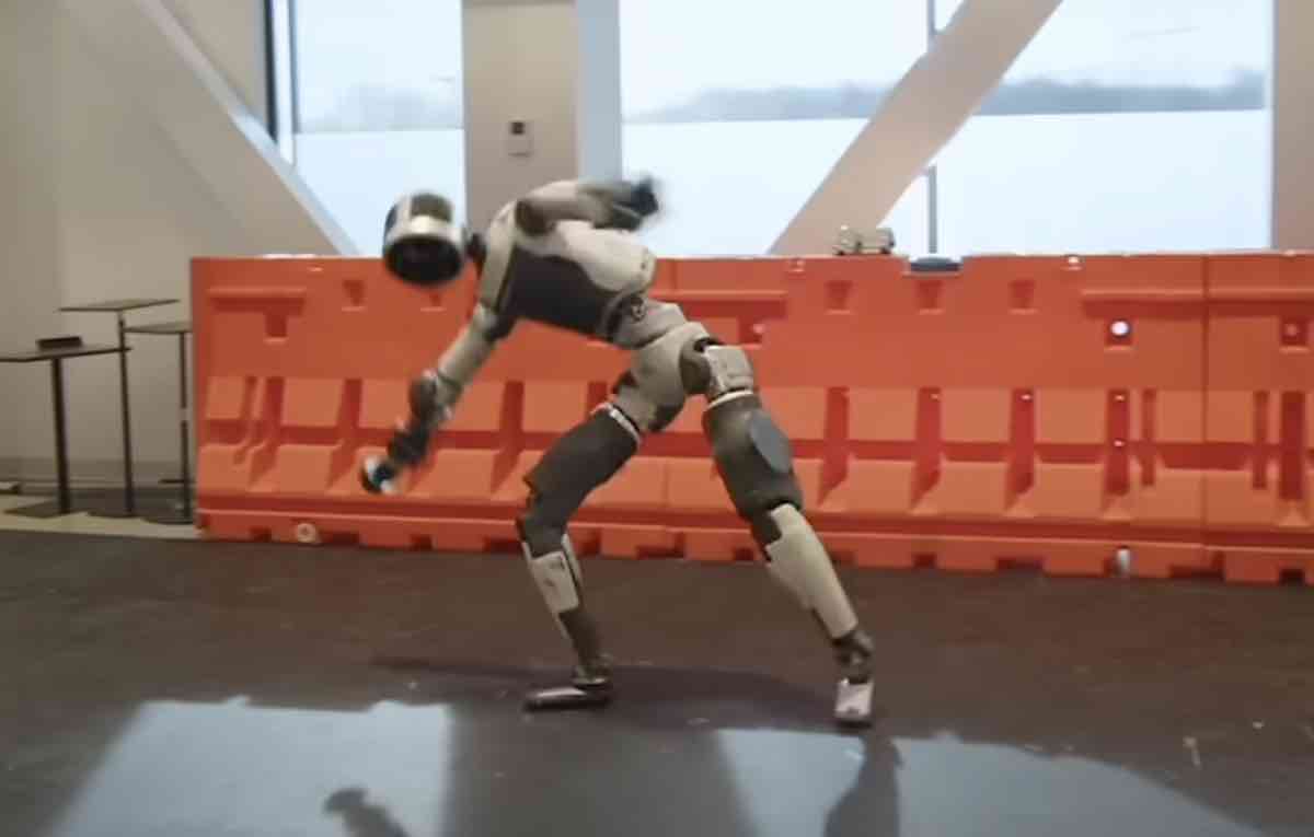 This cartwheeling and breakdancing robot looks fake but it's all-too ...